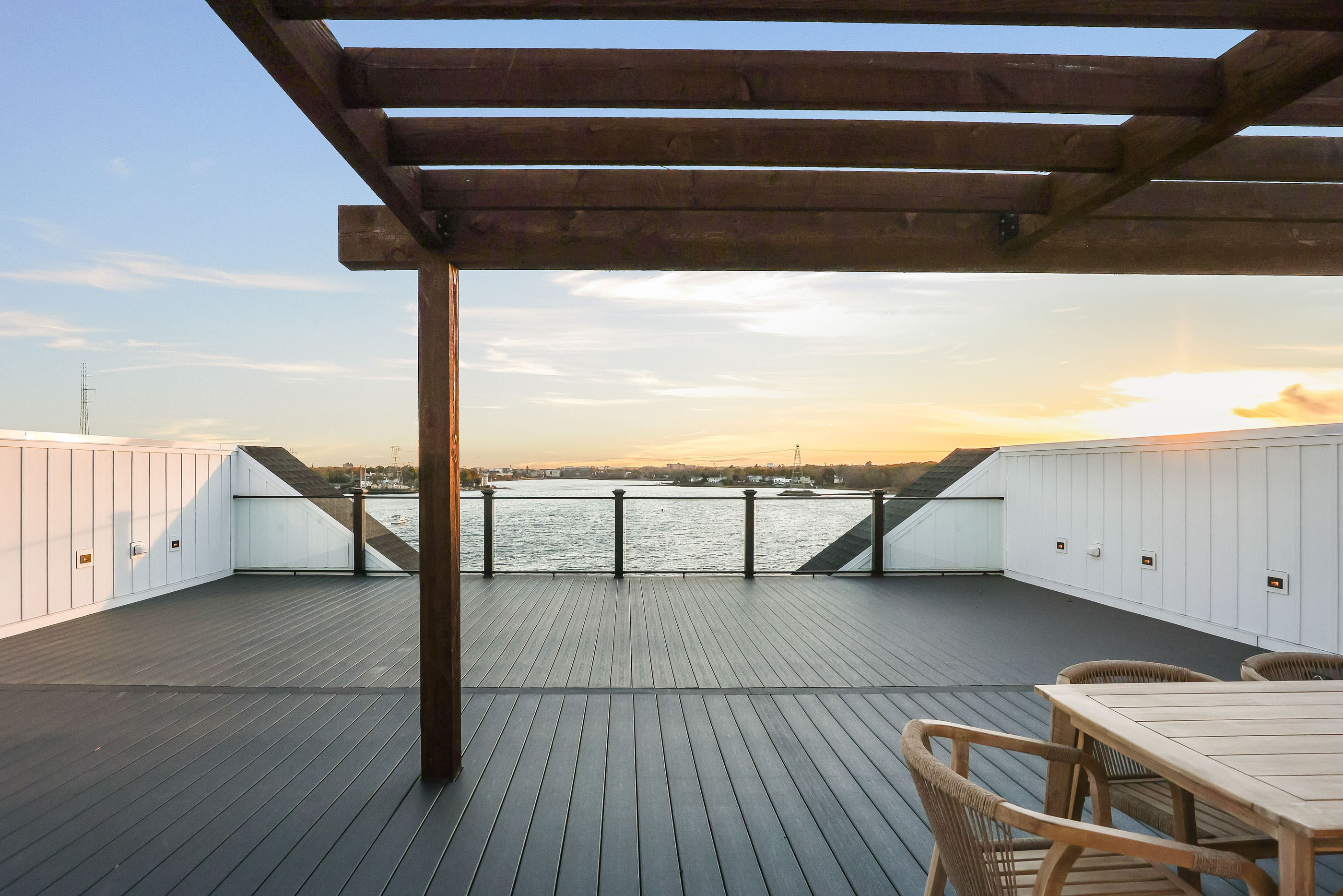 Amara | Unique amenities